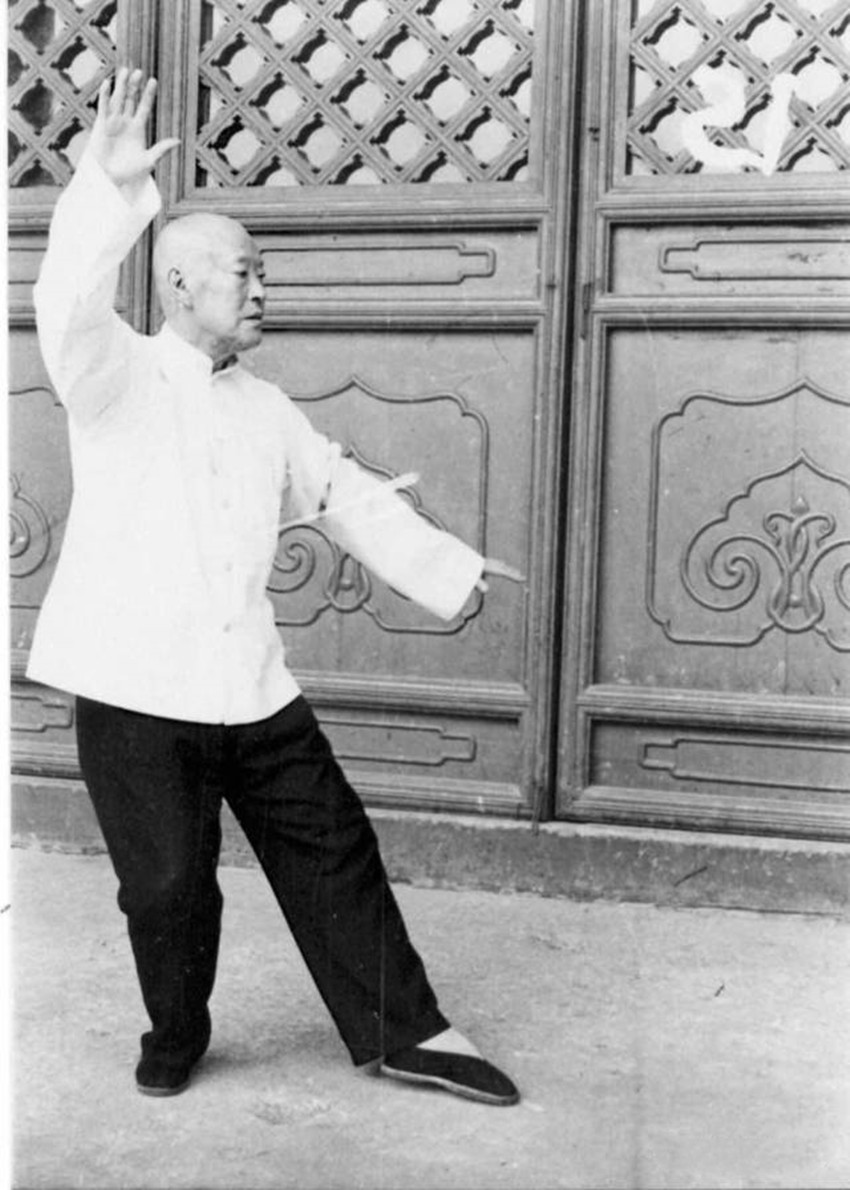 How high is Li Yaxuan's martial arts?Every time the opponent loses ...