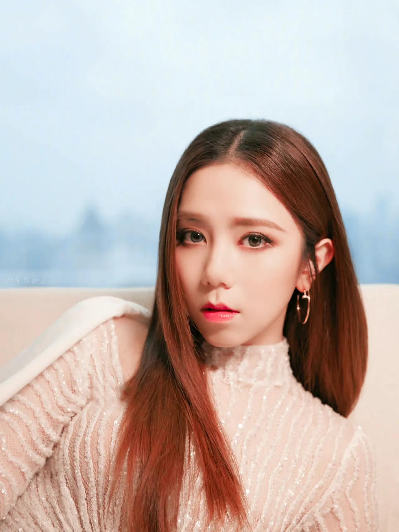 Deng Ziqi wallpaper collection - iMedia