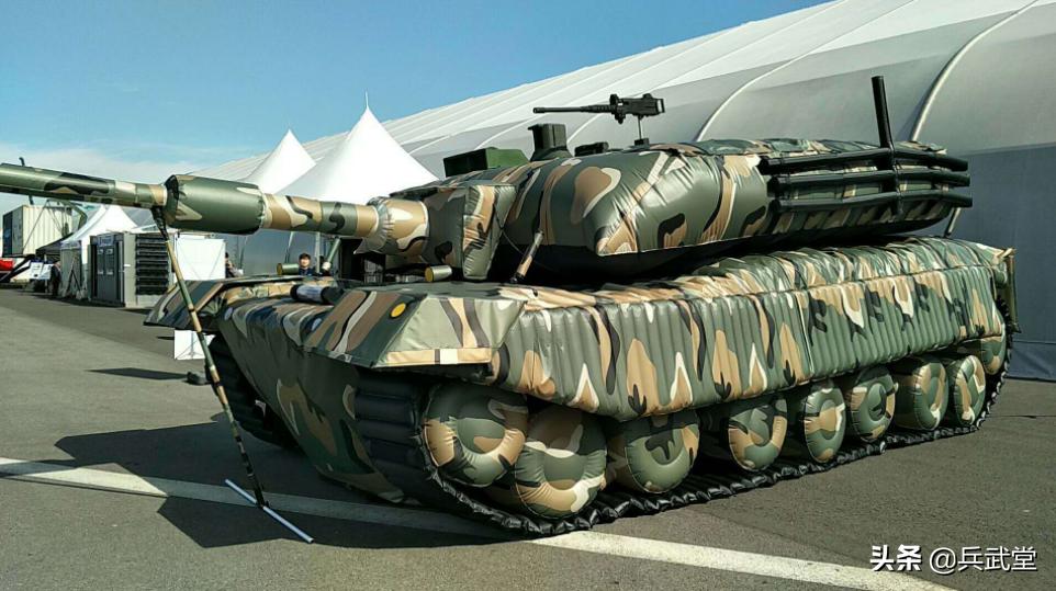 How advanced is the domestic "decoy tank"?There is a movable engine ...