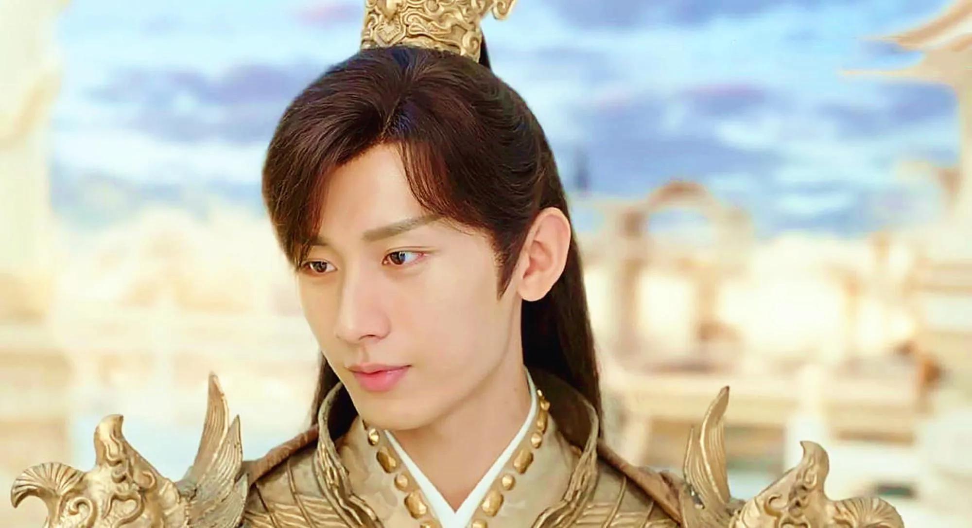 Cheng Yi's appearance of Si Feng in "Liu Li Mei Ren Sha" is too good ...