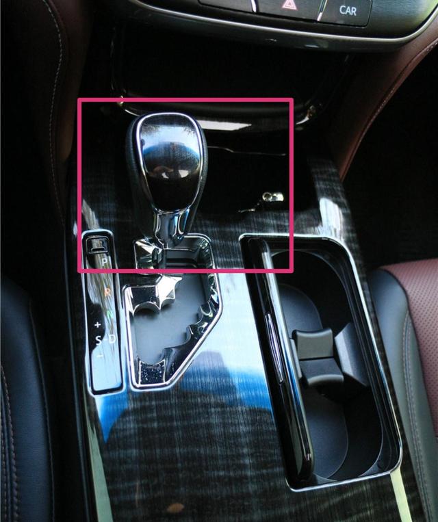 Why is the ZF 8AT for luxury cars recognized as the best gearbox, while ...