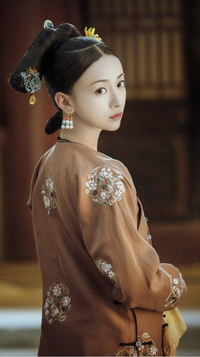 After "Strategy of Yanxi Palace" and "The Legend of Hao Lan", Wu Jinyan ...