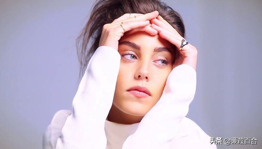 Top 10 hottest actresses and models in Turkey - iMedia