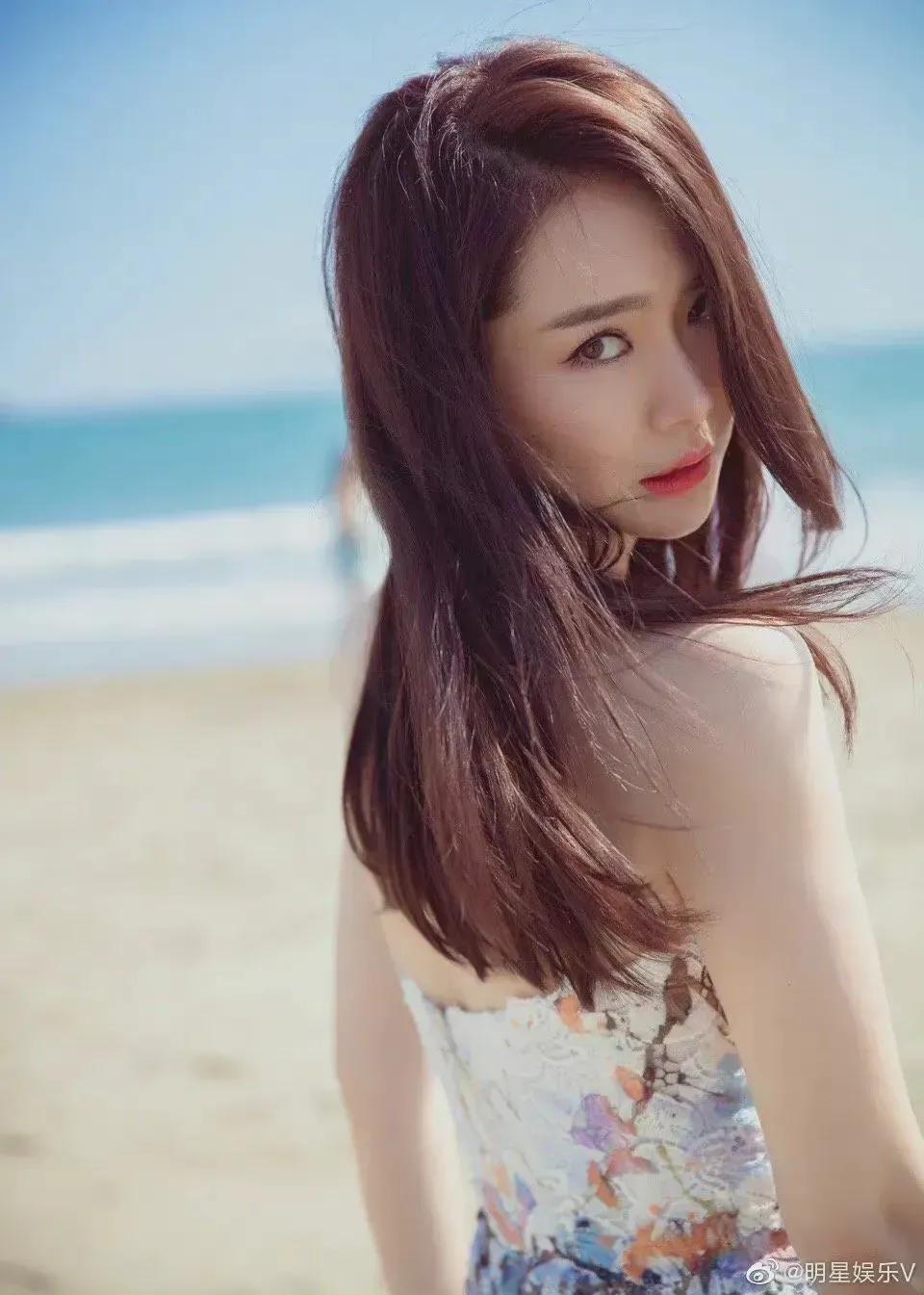 Qi Wei is a sexy actress, with beauty and talent - iMedia