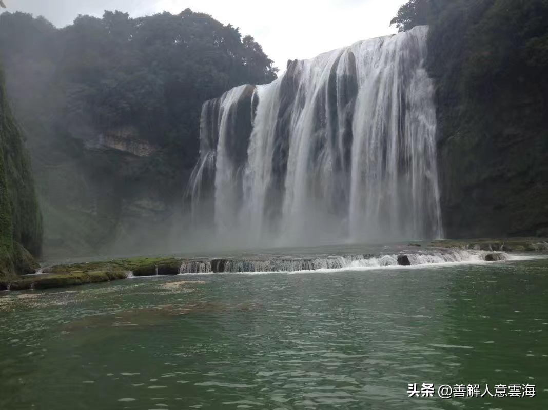 The fairy spring in the sky, the Huangguoshu Waterfall in the world ...