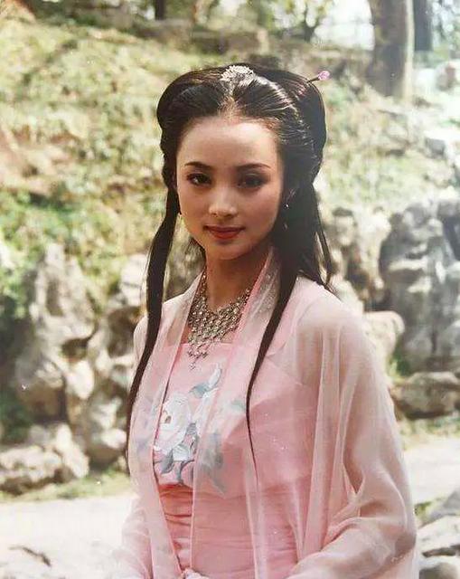 Xishi played by Jiang Qinqin is the pinnacle of appearance!No wonder ...