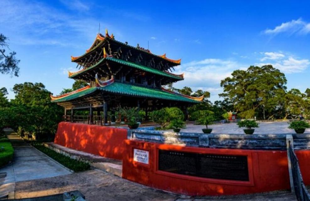 Zhenwu Pavilion that did not collapse in 449: all wooden structure ...