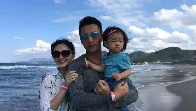 Wang Shaofei sent a message to bless Big S, when love is a thing of the past - iMedia