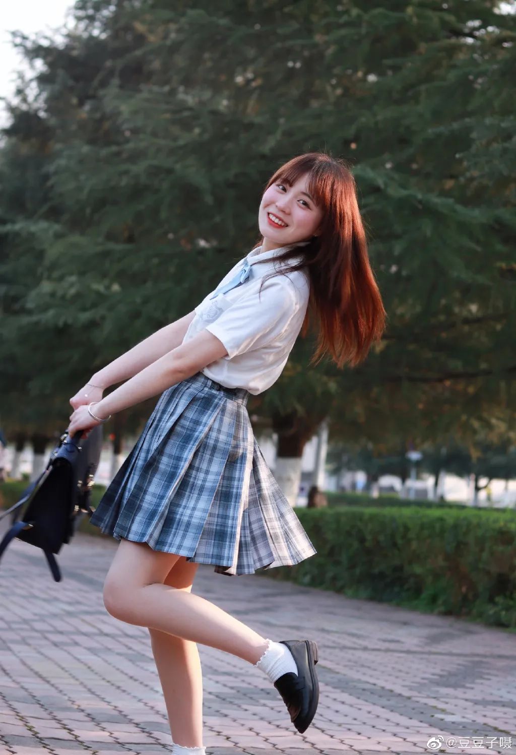 JK School Uniform: "Letter from Summer" - iMedia