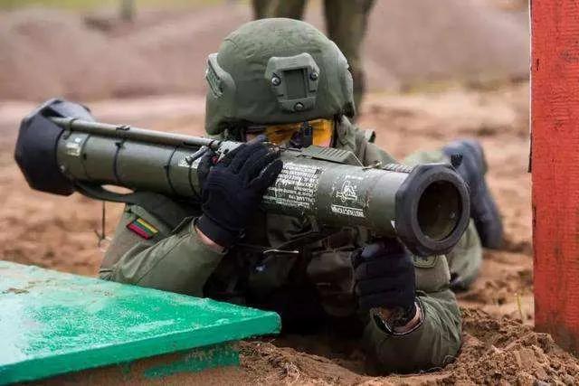 A brief history of the development of infantry anti-tank weapons - iMedia