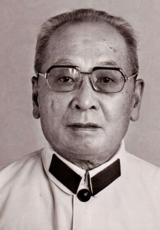 Admiral Ye Fei: He didn't die after being shot in the head. The enemy ...