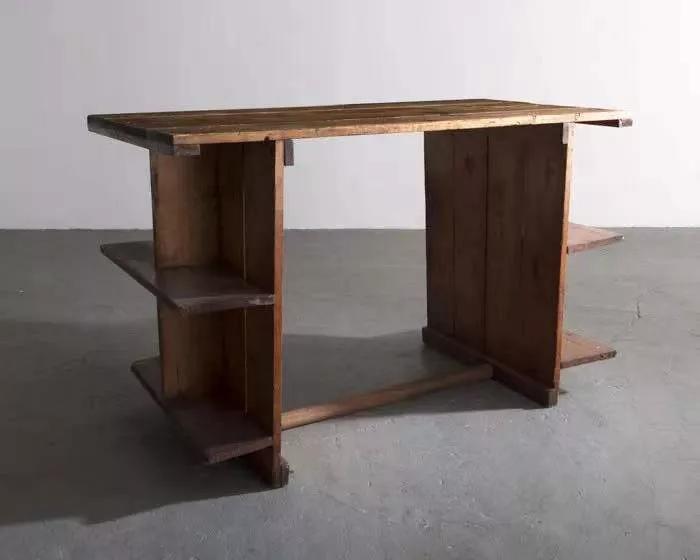 Gerrit Rietveld: Crate series of tables and chairs - iMedia