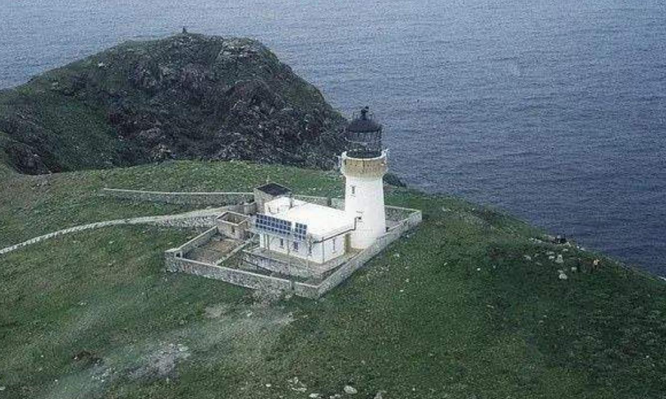 The disappearing tower keeper: The three lighthouse keepers disappeared ...