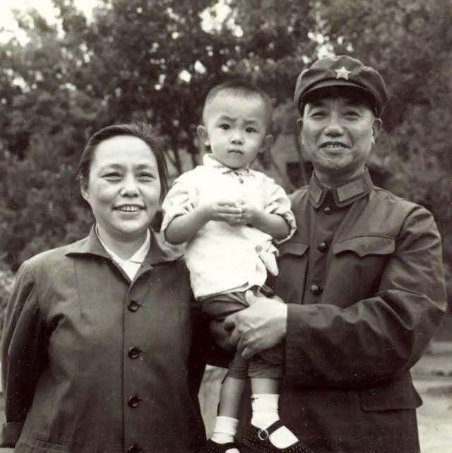 Xiao Ke has been awarded the rank of admiral because of his outstanding ...