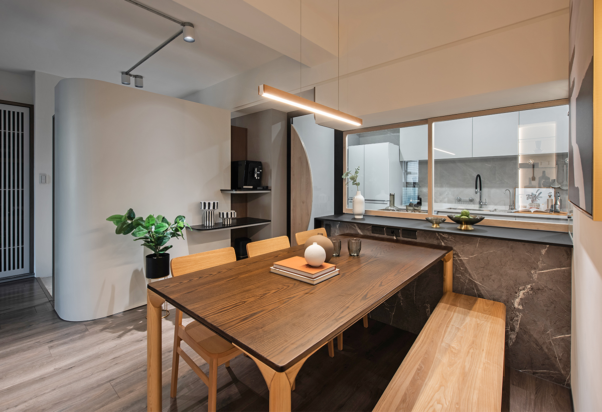After reading this new home of 92 square meters, it is full of ...
