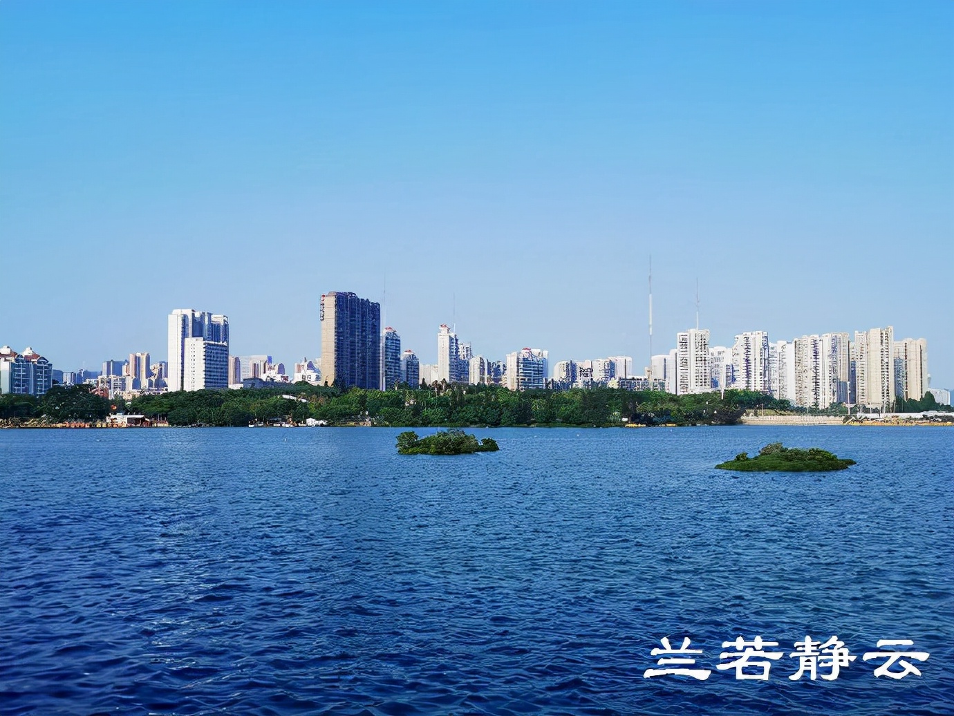 Beautiful view of Xiamen Haicang Lake Park - iMedia