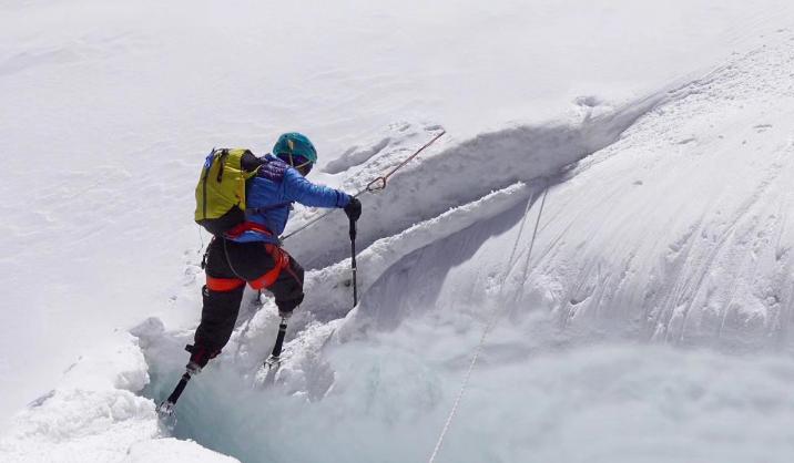 "Endless Climbing": Xia Boyu became the world's first person to climb ...
