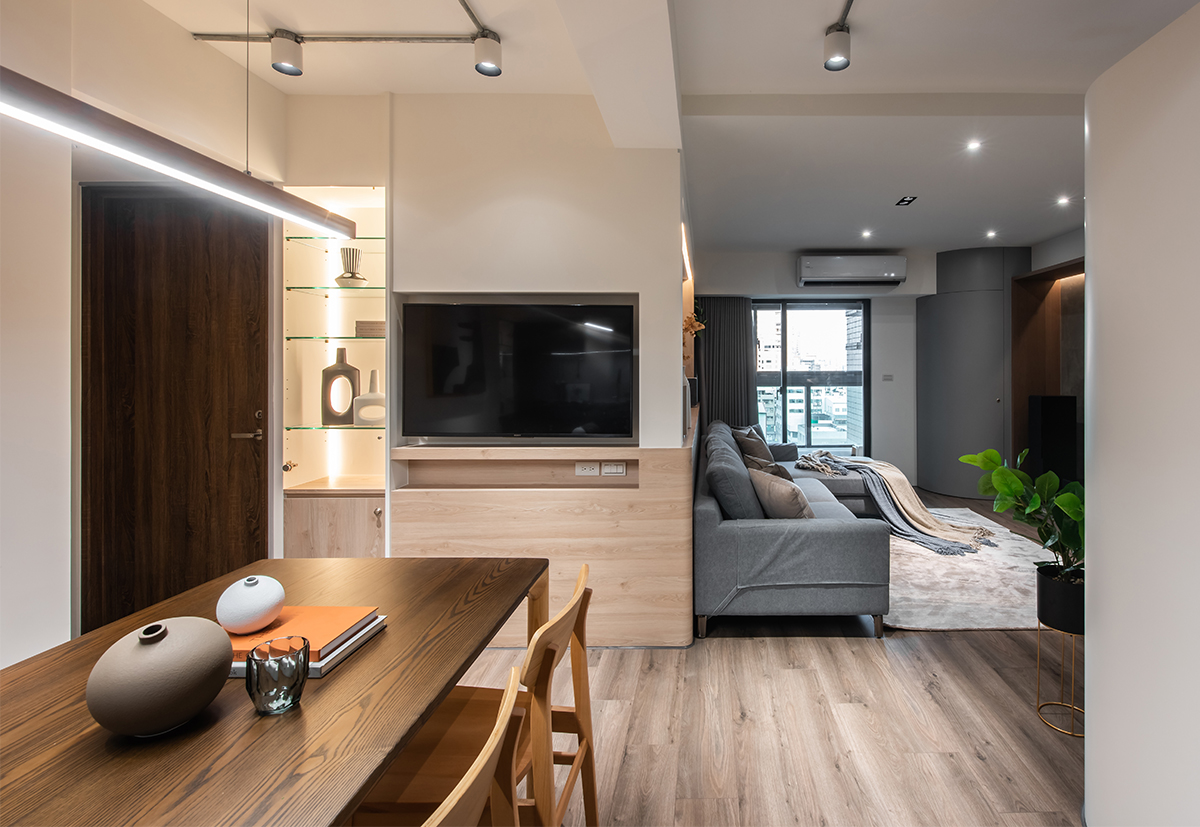 After reading this new home of 92 square meters, it is full of ...