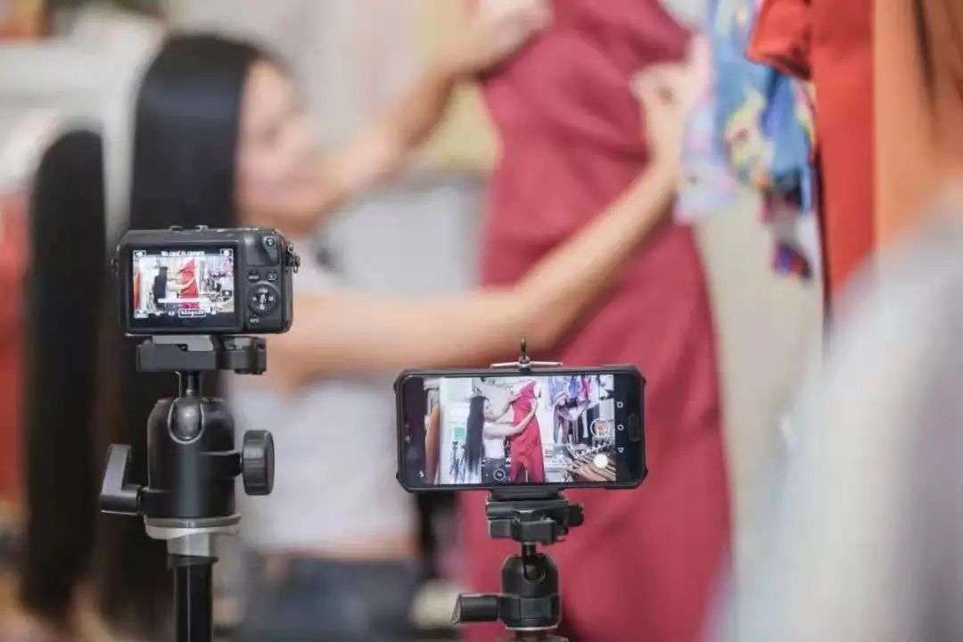 Zhang Yiming opens the door, Liang Rubo closes the loop - iMedia