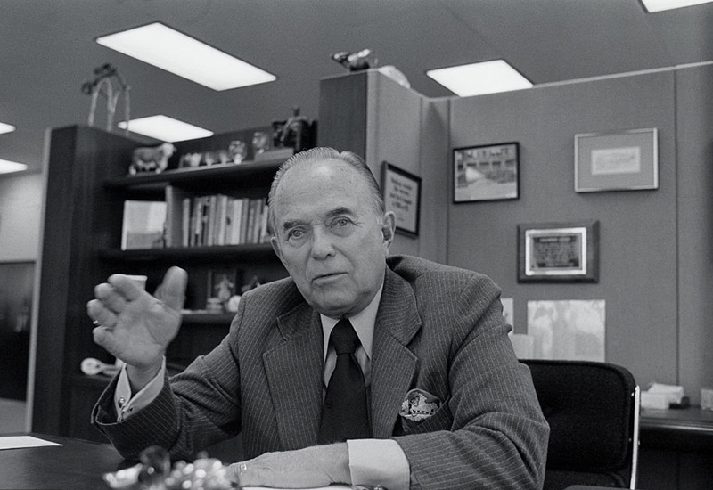 The founder of McDonald's, the fast food kingdom, worked as a salesman ...