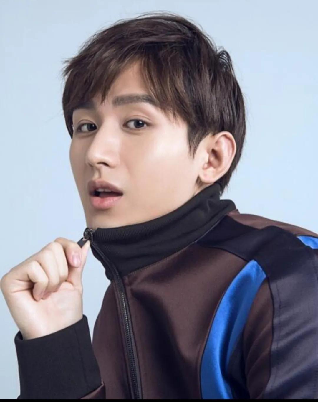 The TV series "The Bottom Line" started, starring Cai Wenjing and Si ...