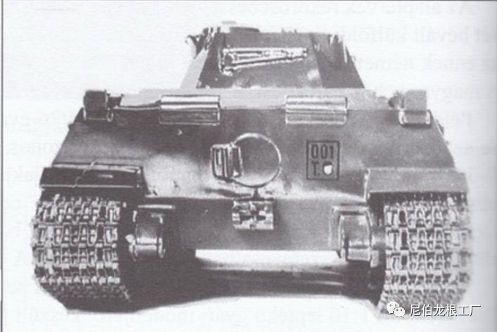 Gulash Panther: Hungarian 44M Tas Heavy Tank - iMedia