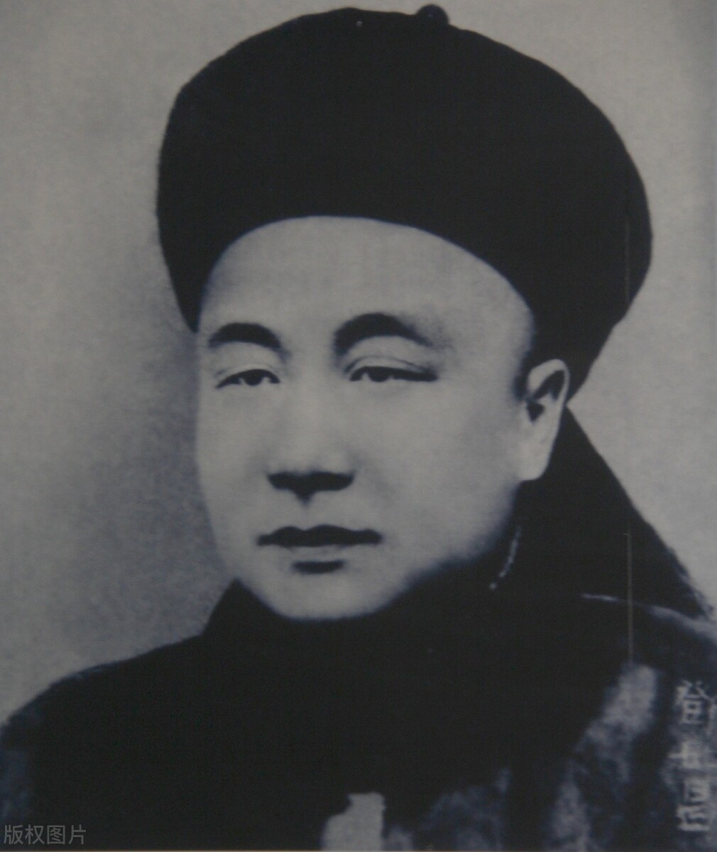 The family of the national hero Deng Shichang turned out to be the ...