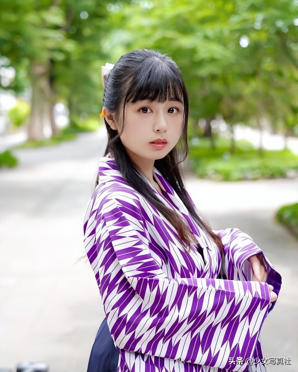 28-year-old cute "girl" Emi Kurita - iMedia