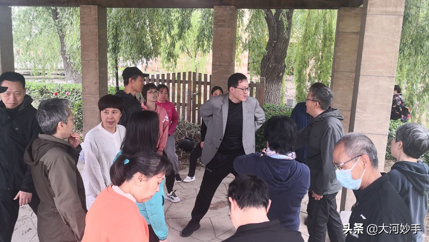 Sima Yi Ying looked at the wolf, the secrets were hidden for thousands ...