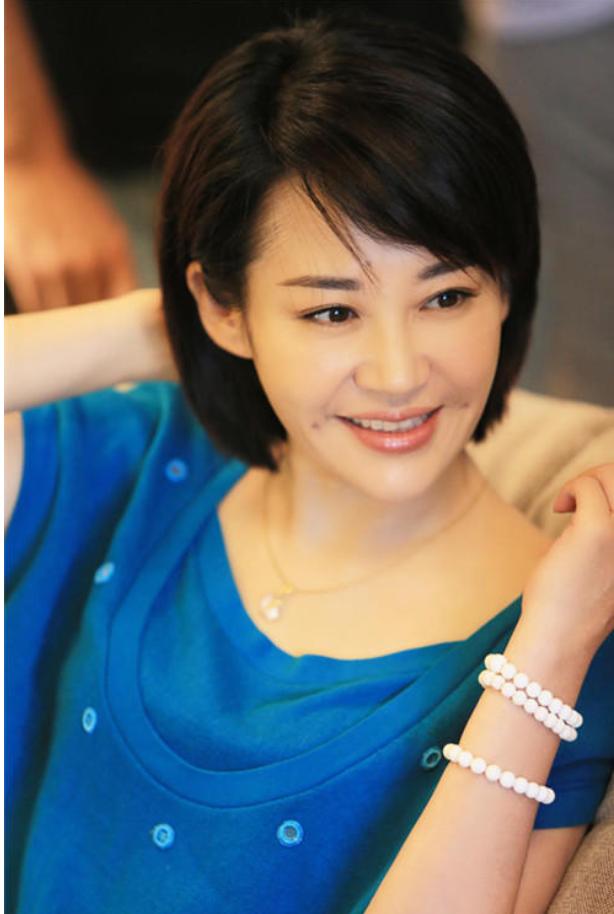 Why doesn't the beauty star Xu Qing want to marry at the age of 52?Feng ...