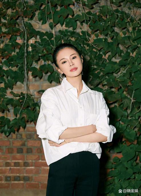 Tong Dawei: Celebrating his wife's birthday, calling her "little girl ...