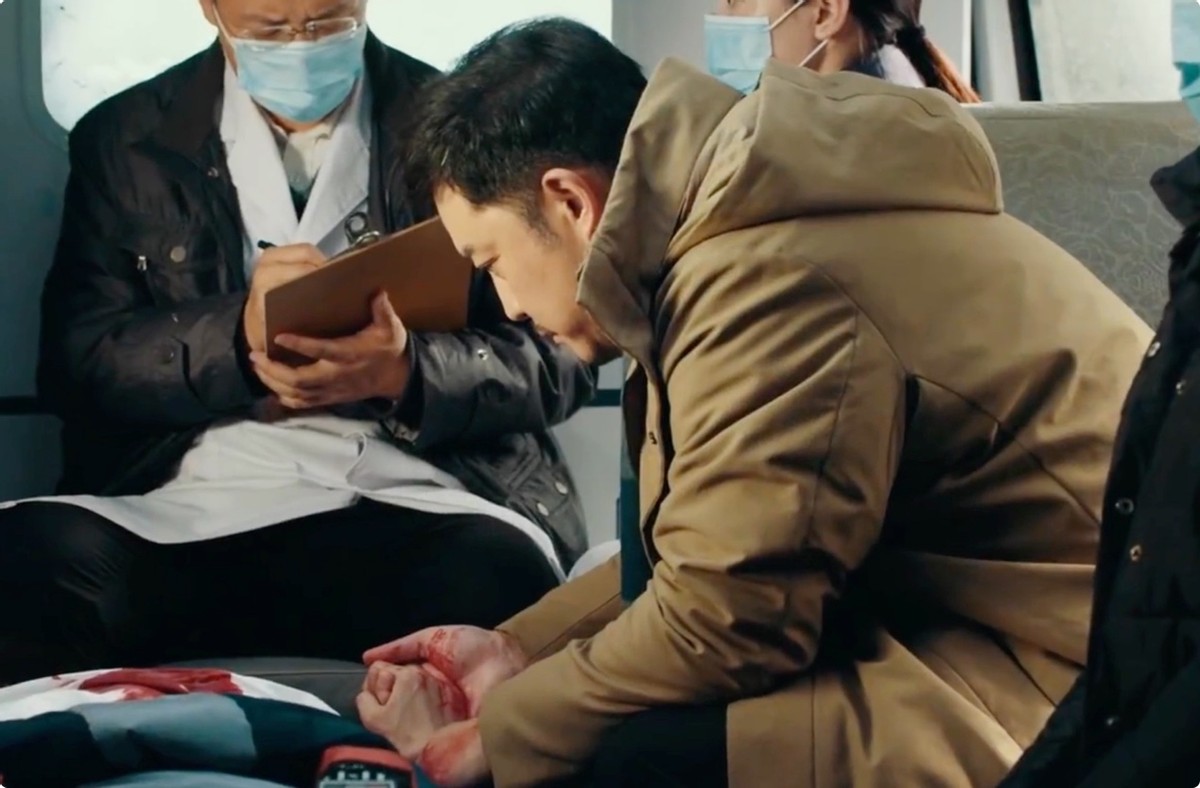 After "Thirty Only", director Zhang Xiaobo finished another new drama with a strong lineup and ...