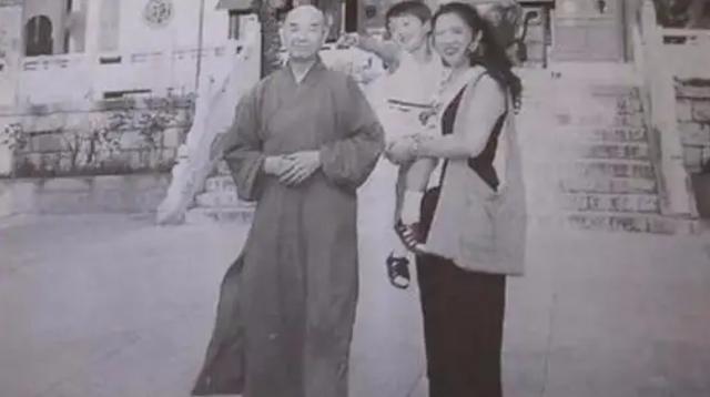 Zhang Ning: Chosen by Lin Liguo as his fiancée, married many times without meeting a loved one ...