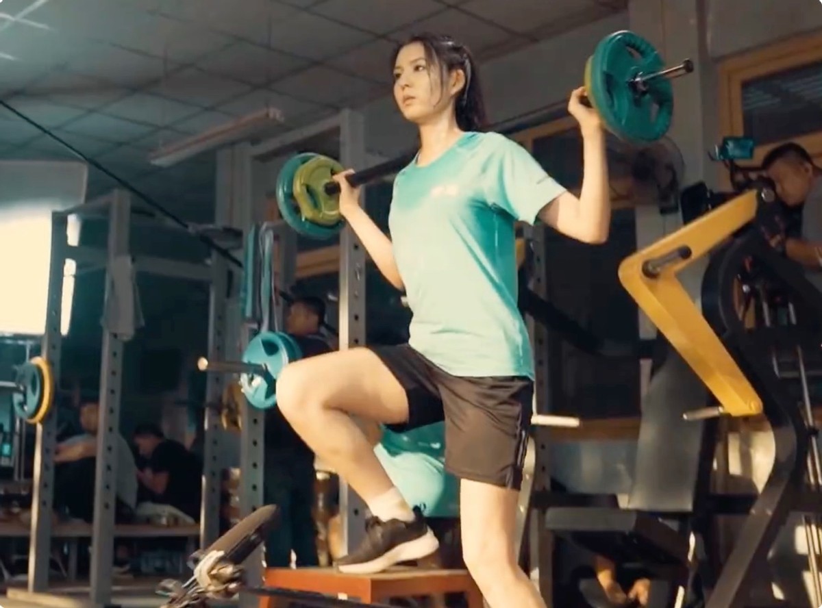 After "Thirty Only", director Zhang Xiaobo finished another new drama with a strong lineup and ...