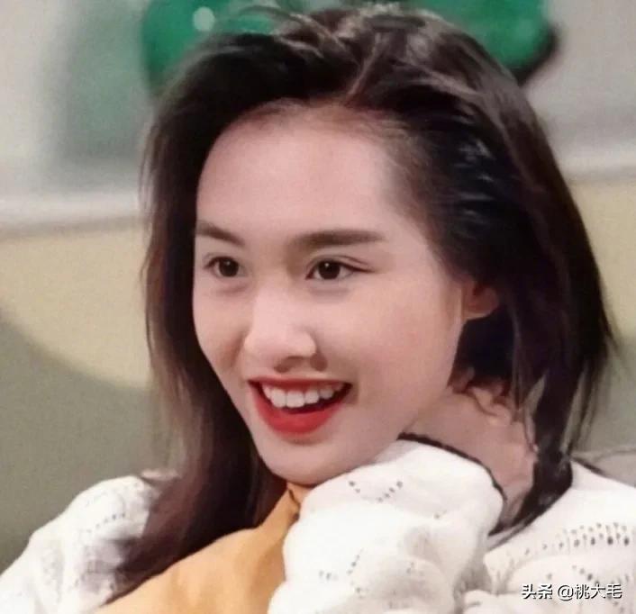 Athena Chu: She fell in love with Stephen Chow at first sight, and ...