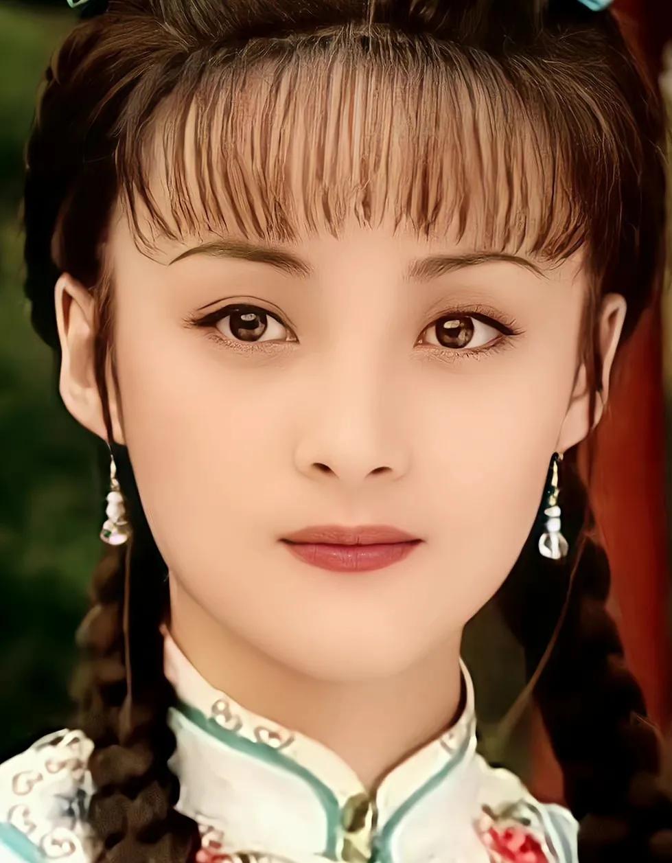 Beautiful wallpaper ‖ How beautiful was Jiang Qinqin when he was young ...