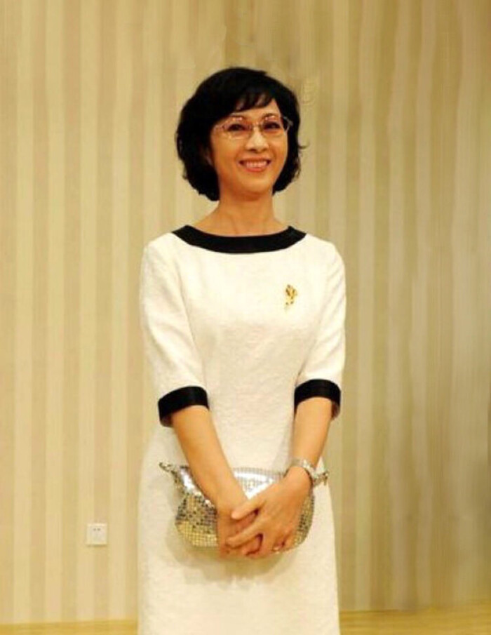 Gong Xue, "the most beautiful actress" in the 1980s, fled to the United ...