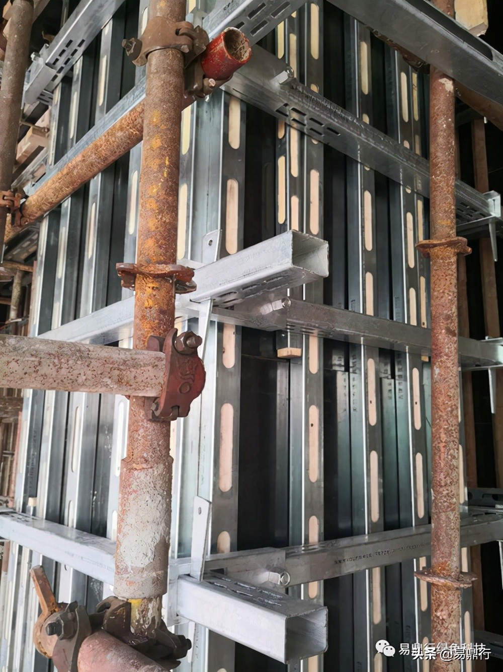 YDX multifunctional column hoops to reinforce the generous square ...