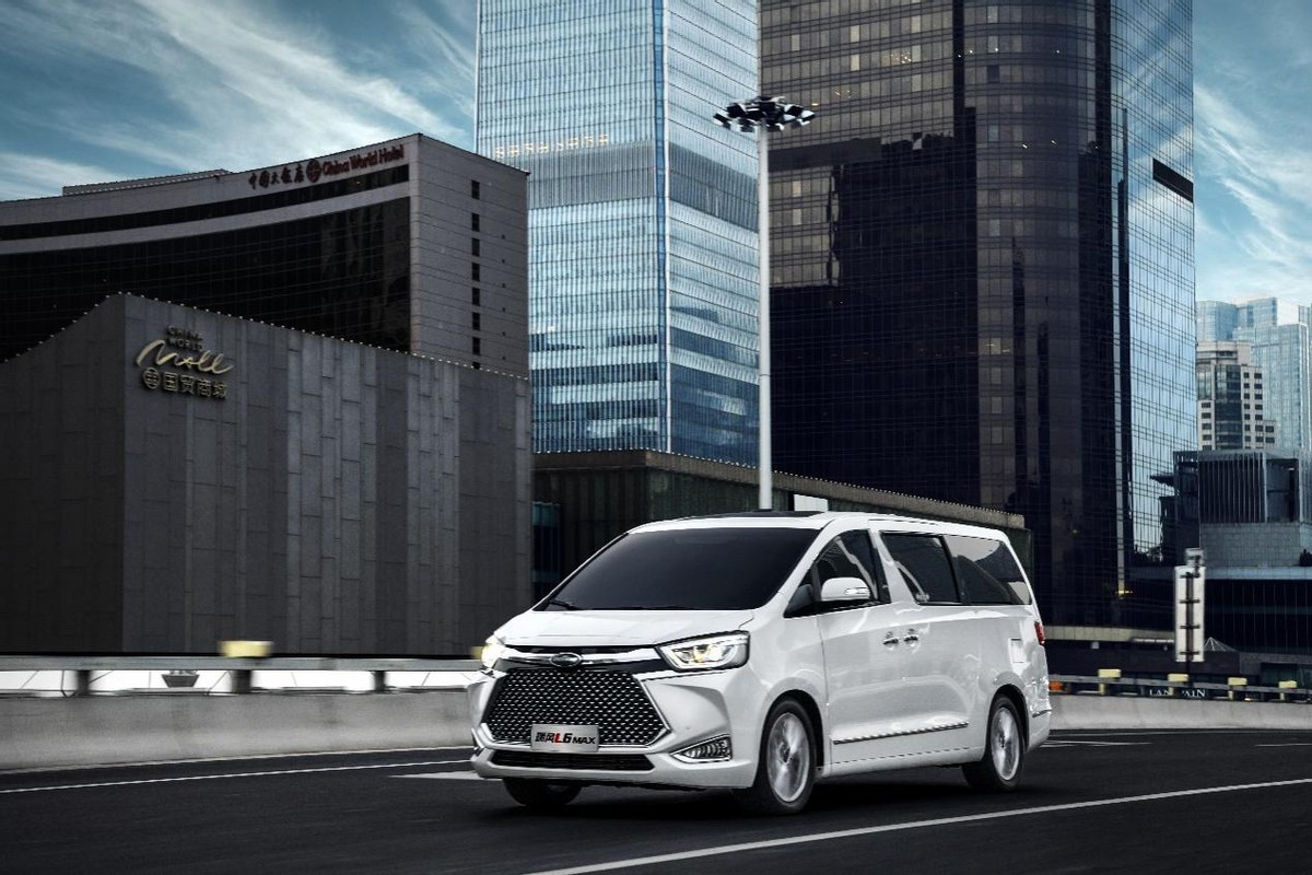 Both inside and outside, can the 2022 Refine L6 MAX represent a 200,000-level public and ...