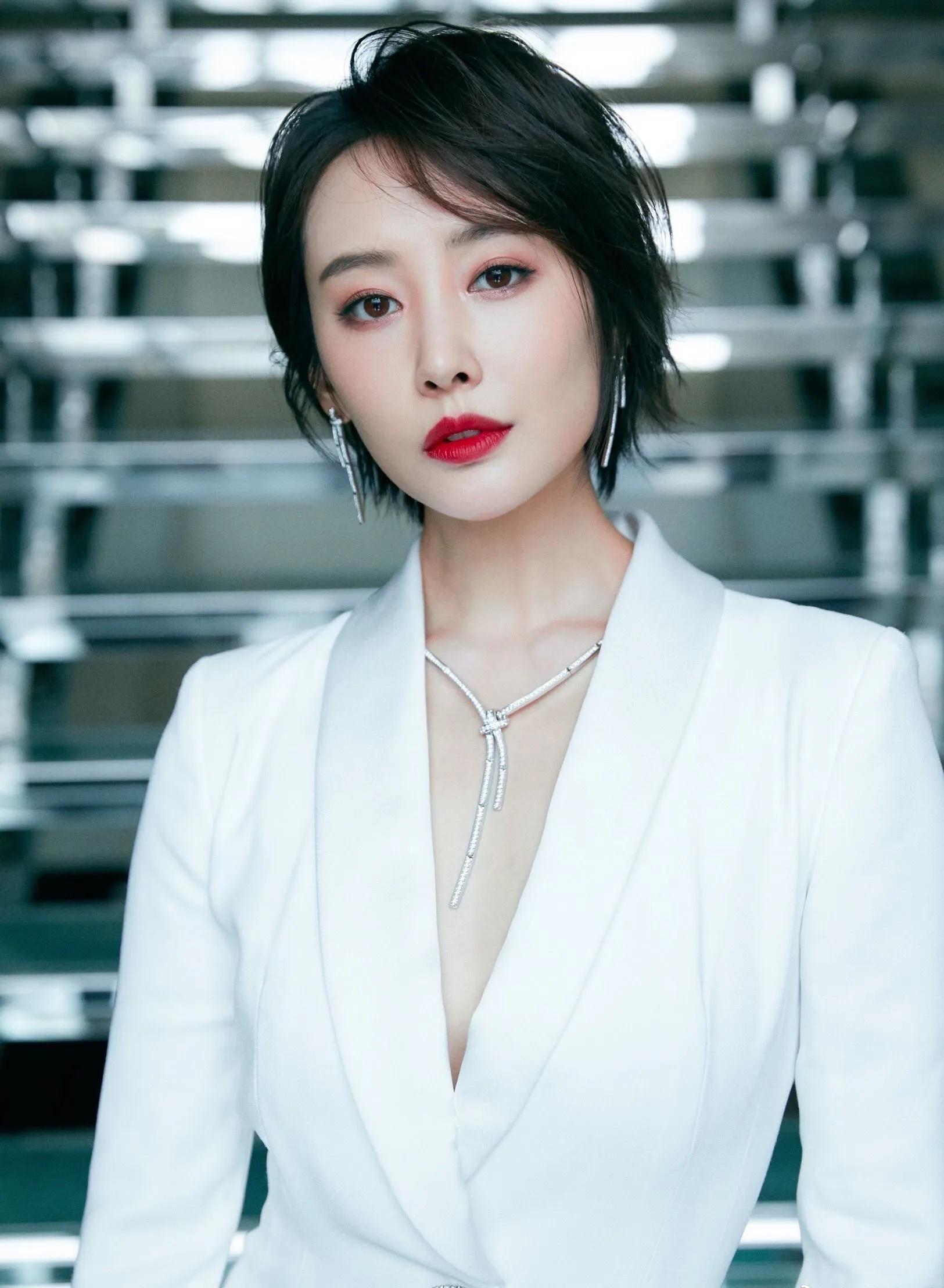 Xuanyuan Qingfeng——Li Chun - iMedia