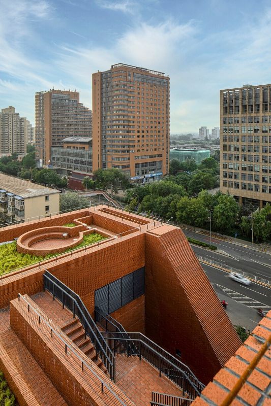 China, Beijing, Haidian District, Chengfu Road Complex / URBANUS - iMedia