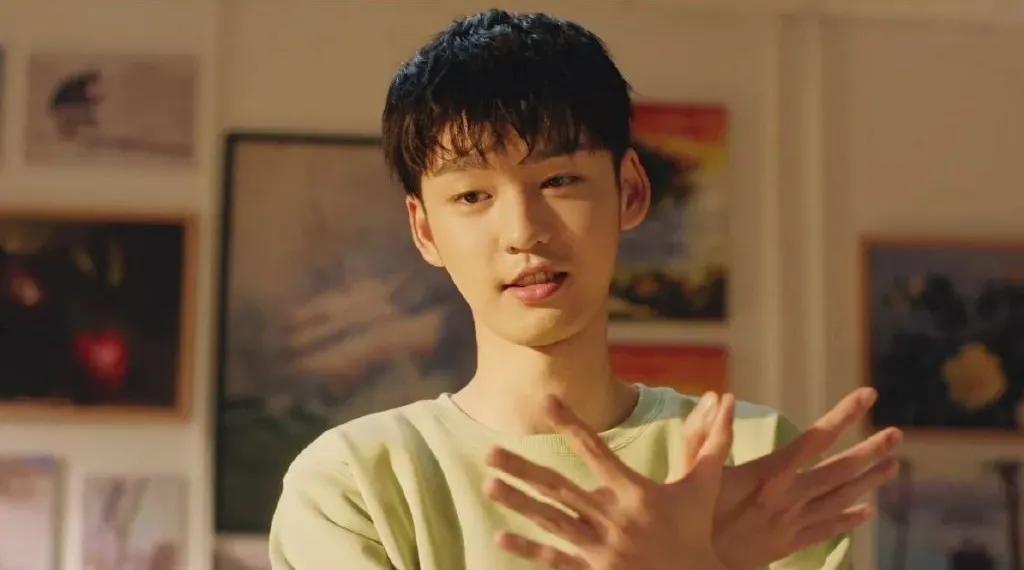 "Flying with You in the Wind" Fu Weilun: Express yourself in a role, forever for love - iMedia