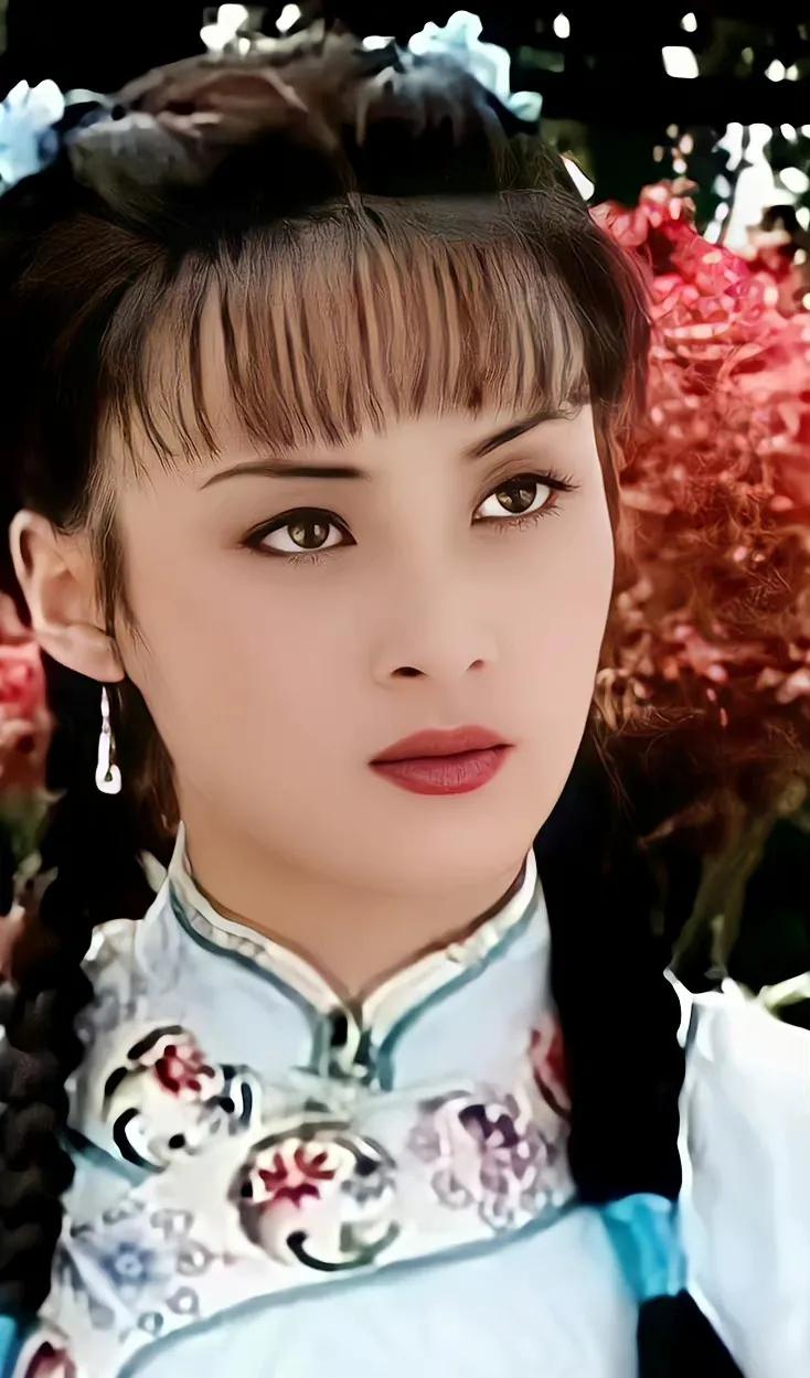 Beautiful wallpaper ‖ How beautiful was Jiang Qinqin when he was young ...