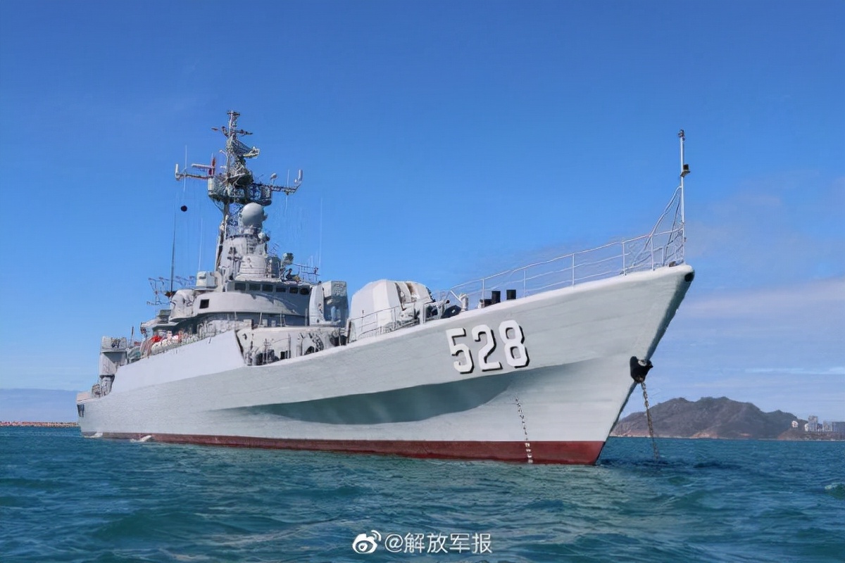 Type 053H3 frigate: completed the refit of anti-aircraft missiles, etc ...