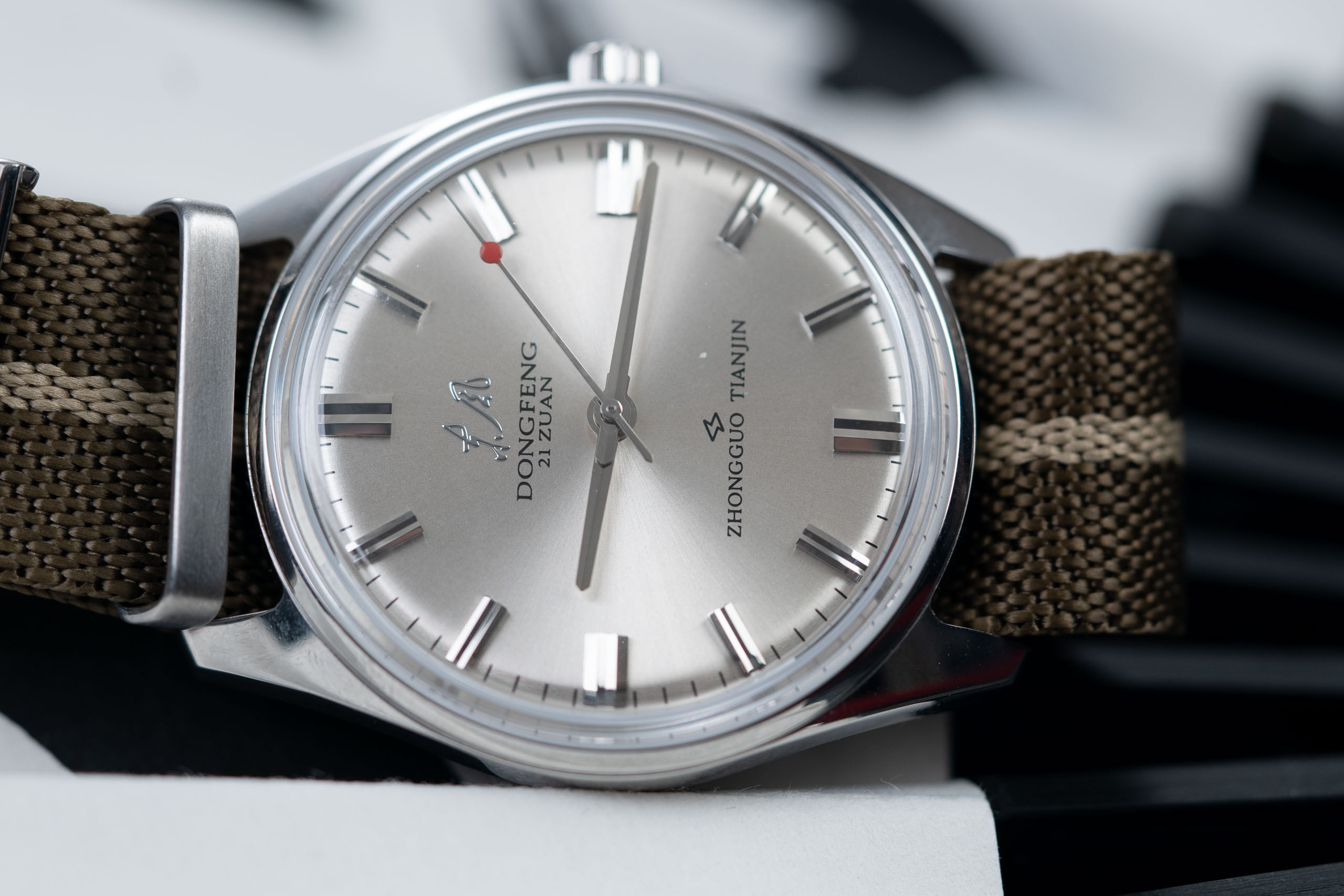 Seagull's classic replica "Dongfeng" watch - everything is ready ...